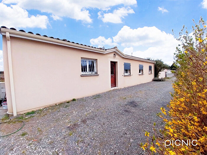Maison à vendre - Marcillac - 4 pièces - 3 chambres