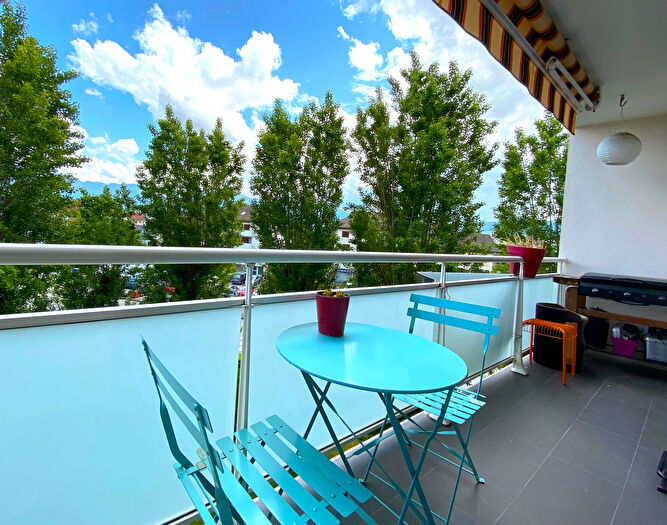 Maisons à vendre et appartements à louer - 1