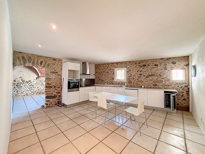 Appartement 4 pièces à louer à Maureillas-las-Illas