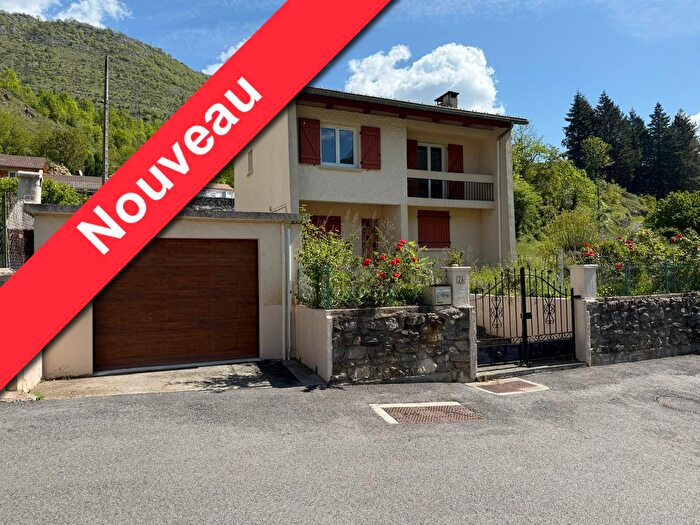 Luzenac : Maison 5 pièces à vendre