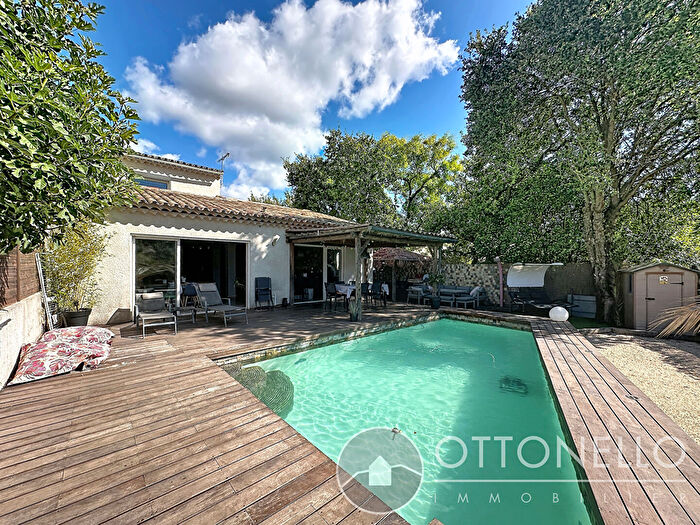 Roquebrune-sur-Argens, Les Fourques, Le Défens, Les Quatre Chemins - Maison 4 pièces à vendre