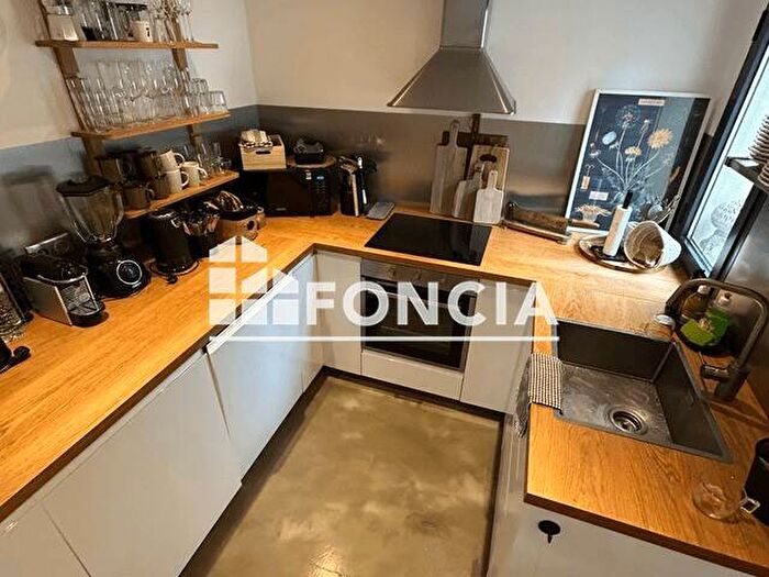 Appartement à louer - Centre Ville Centre, Fontainebleau - 4 pièces - 3 chambres