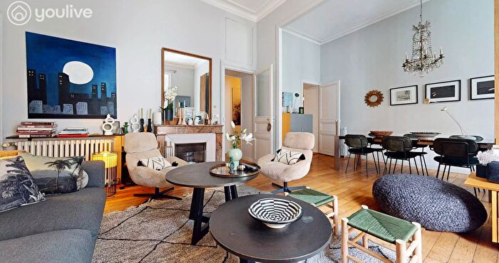 Appartement à vendre - Nantes, Centre-ville - 4 pièces - 2 chambres