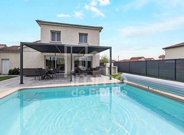 Maison 5 pièces à Blyes, à vendre