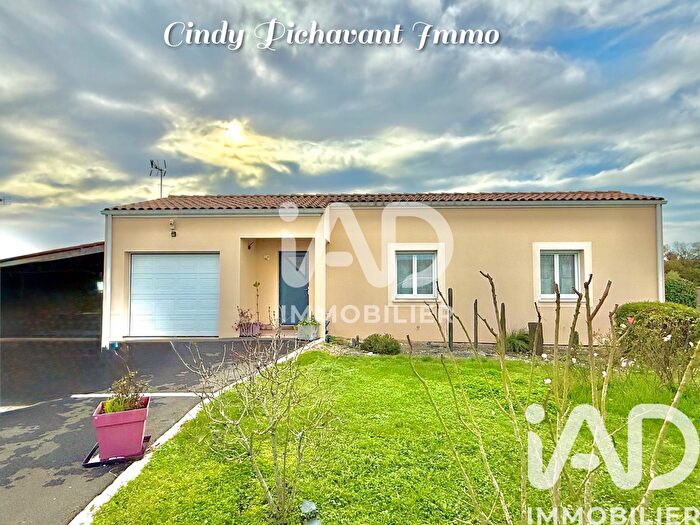 Maison à vendre - Pisany - 4 pièces - 2 chambres