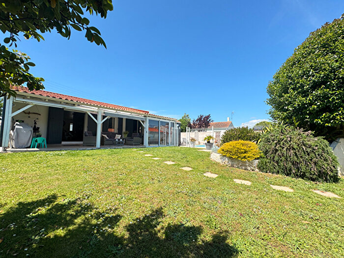 Maison à vendre - Dompierre-sur-Mer - 4 pièces - 3 chambres