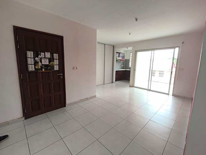 Appartement 2 pièces à Cayenne, à vendre