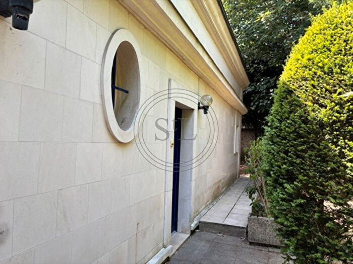 Maison 4 pièces à louer à Versailles, Clagny Glatigny