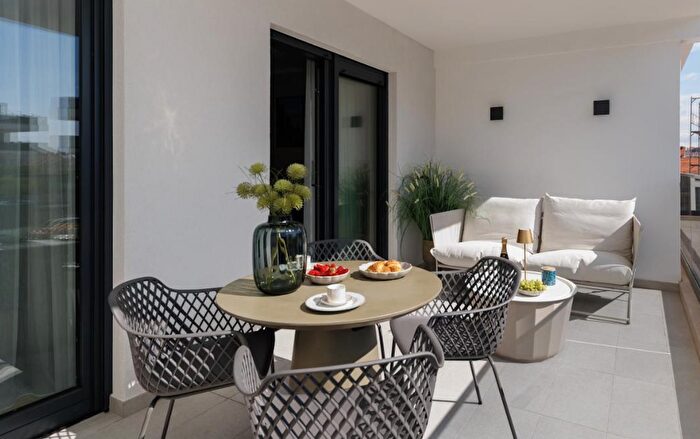 Appartement à vendre - Marseille e , Le Cabot - 5 pièces - 4 chambres