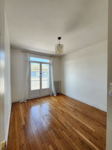 Neuilly-sur-Seine, Parc de Neuilly : Appartement 3 pièces à vendre