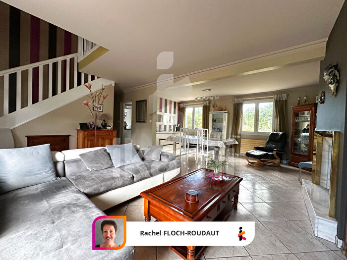 Névez - Maison 9 pièces à vendre