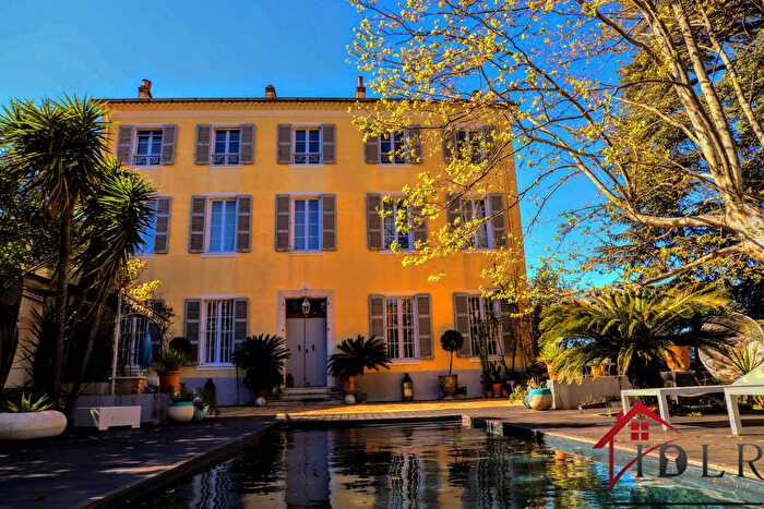 Maison 16 pièces à La Crau, à vendre