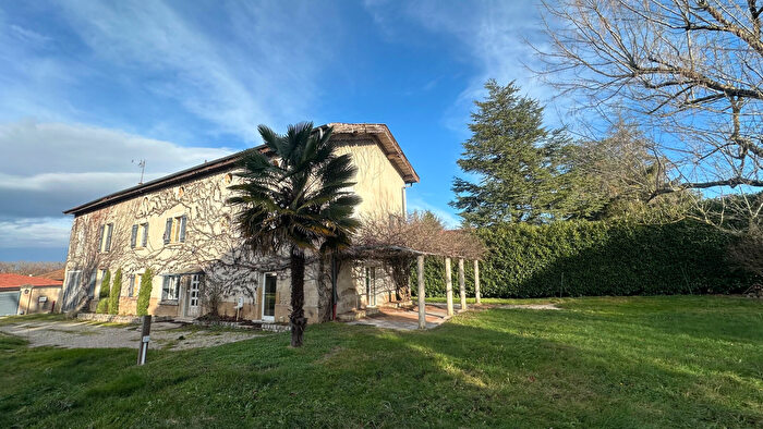 Eyzin-Pinet - Maison 7 pièces à vendre
