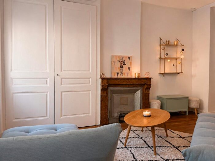 Appartement 2 pièces à vendre à Villeurbanne, Charmettes