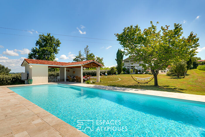 Maison 10 pièces à Lahosse, à vendre