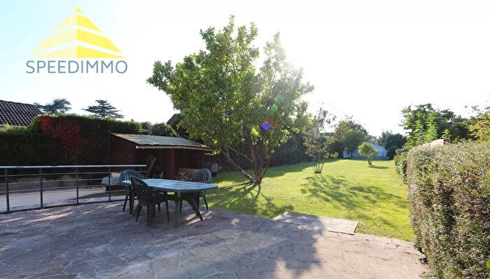 Maison à vendre - Villecresnes - 7 pièces - 5 chambres