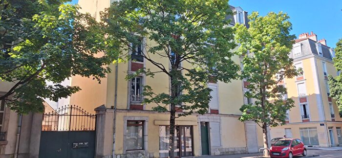 Dijon, Centre-ville : Appartement 2 pièces à louer