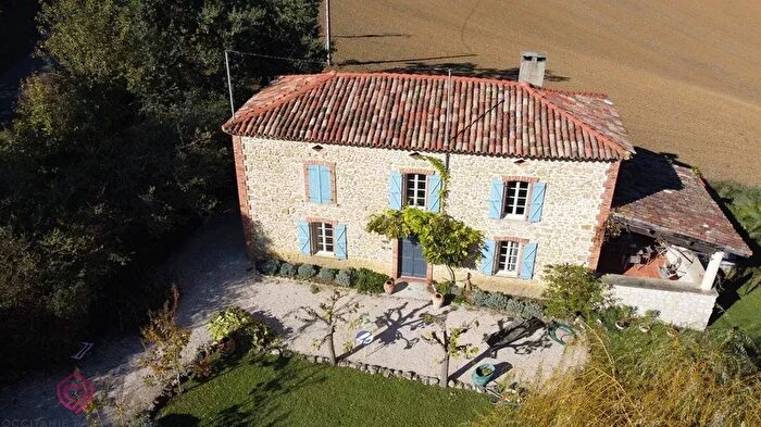 Maison à vendre - LIsle-en-Dodon - 8 pièces - 6 chambres