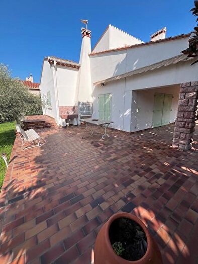 Maison à vendre - Le Soler - 6 pièces - 3 chambres