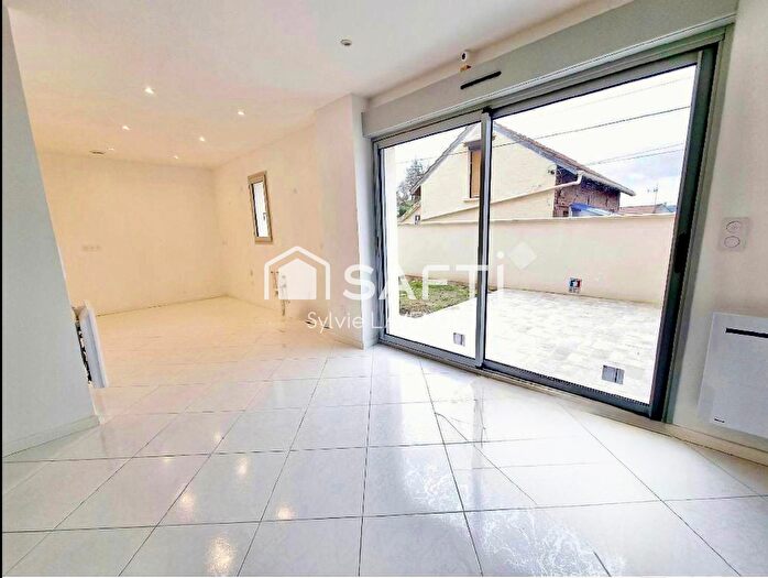 Maison 5 pièces à vendre à Crouy
