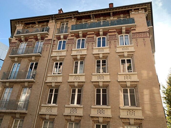 Appartement à louer - Ile de la Jatte-Square Baudin, Levallois-Perret - 3 pièces - 2 chambres