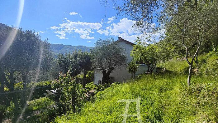 Maison à vendre - Sospel - 4 pièces