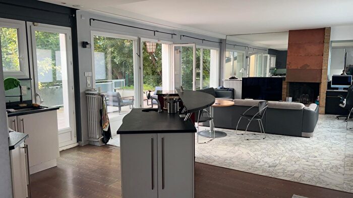 Saint-Étienne, Saint-Roch, Vivaraize, Valbenoite, Centre Deux : Maison 6 pièces à vendre