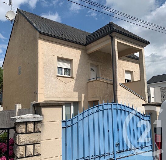 Appartement à louer - Ozoir-la-Ferrière, Archevêché - 3 pièces - 2 chambres