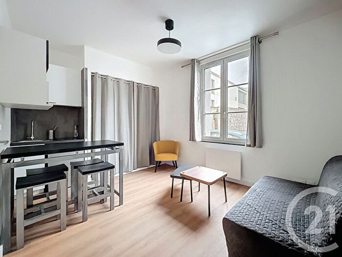 Appartement à louer - Tours, Saint-Symphorien - 1 pièce