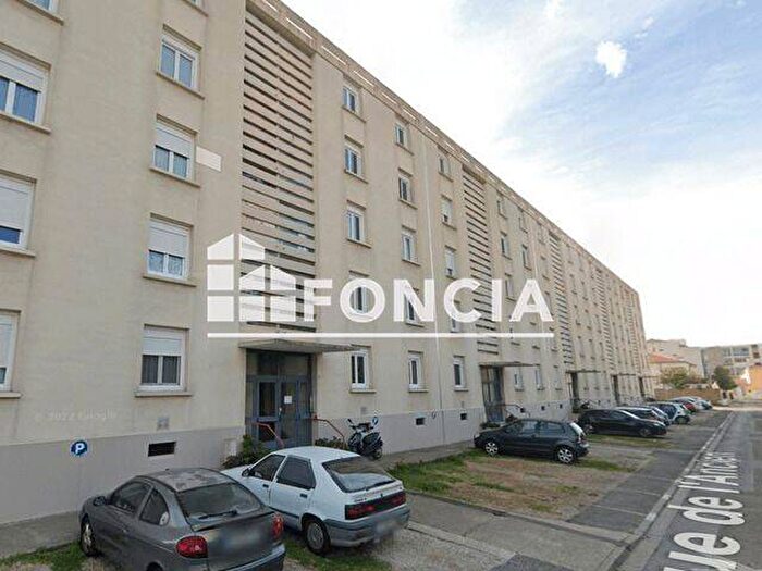 Jardins de la Fontaine, Nîmes - Appartement 4 pièces à louer