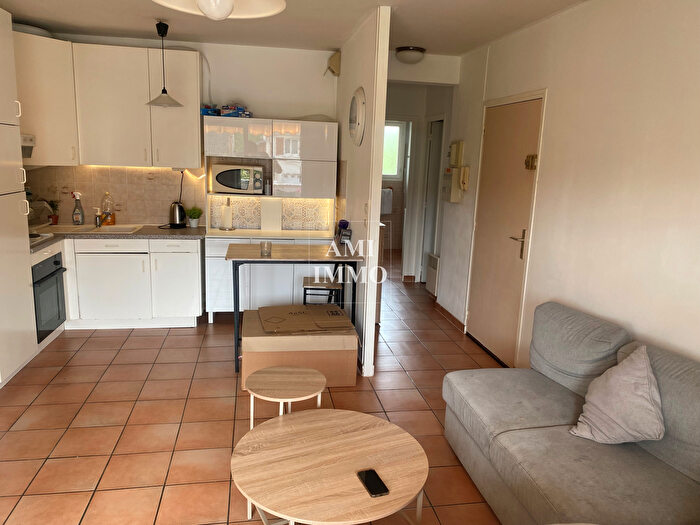 Appartement 2 pièces à Palaiseau, Pileu, à louer