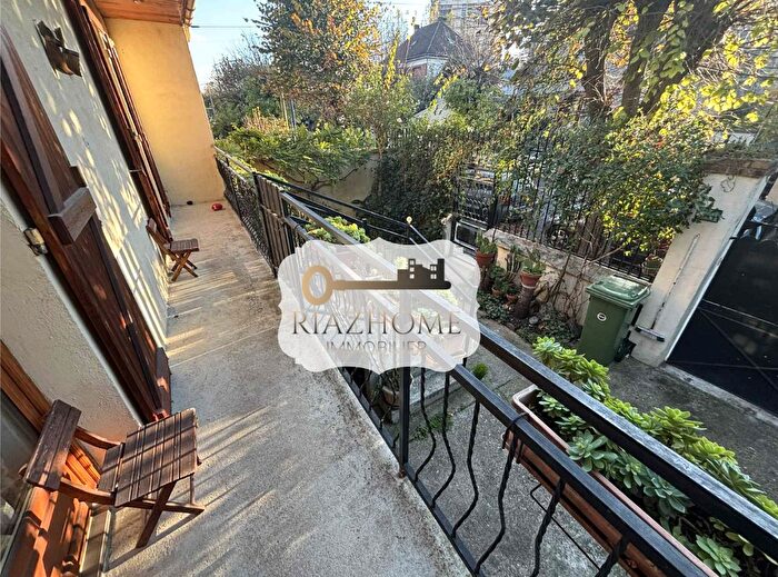 Maison 6 pièces à vendre à Drancy