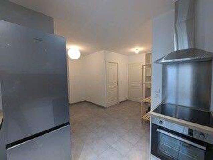 Appartement 1 pièce à louer - Saint Jacques-Chavanelle, Saint-Étienne