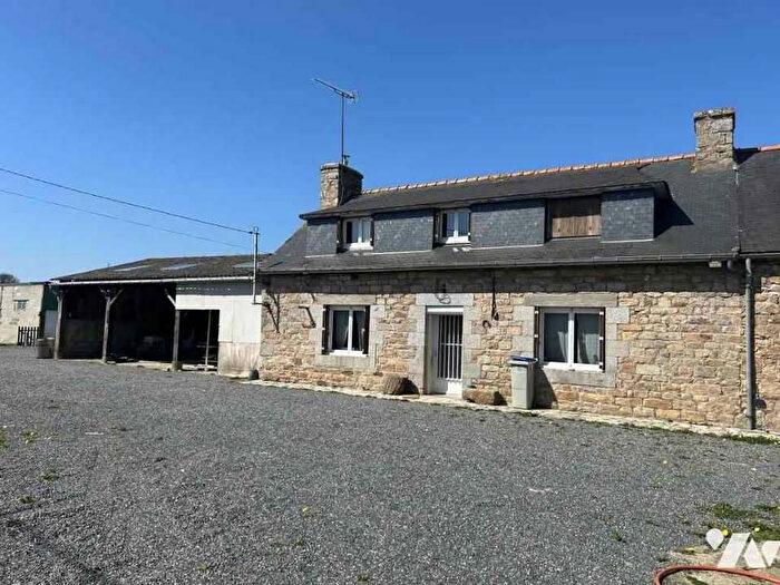 Maison à vendre - Plouisy - 9 pièces - 3 chambres