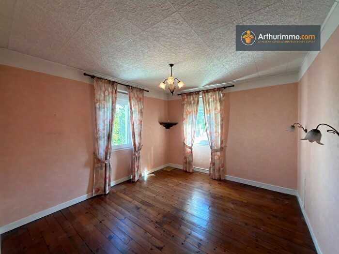 Maison à vendre - Villeneuve-dOlmes - 4 pièces - 3 chambres