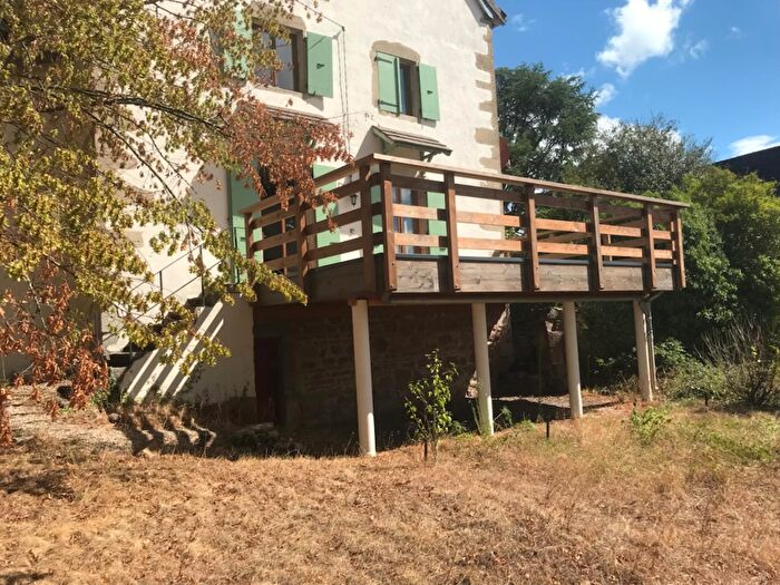 Maison 4 pièces à La Clayette, à vendre