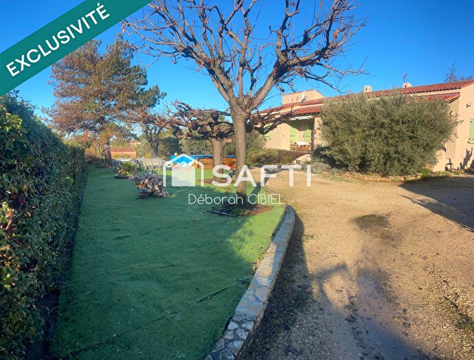 Maison à vendre - La Fare-les-Oliviers - 5 pièces - 3 chambres