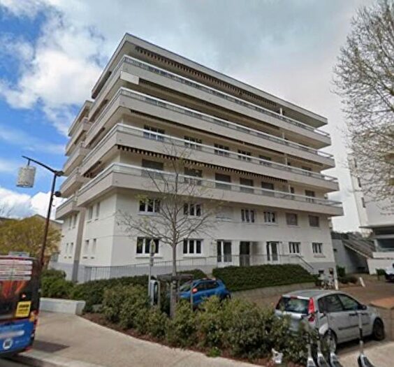Appartement 2 pièces à Cusset, Centre-ville, à vendre