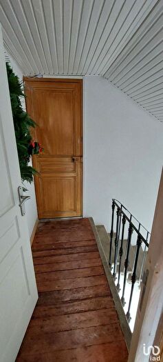 Maisons à vendre et appartements à louer - 1