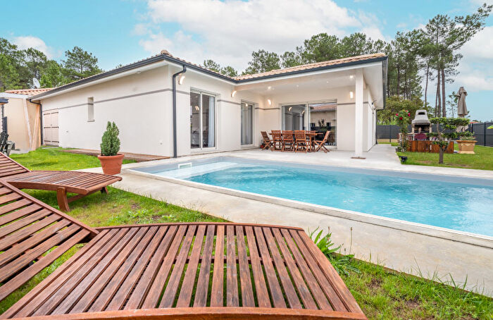 Maison à vendre - Pujaudran - 5 pièces - 4 chambres