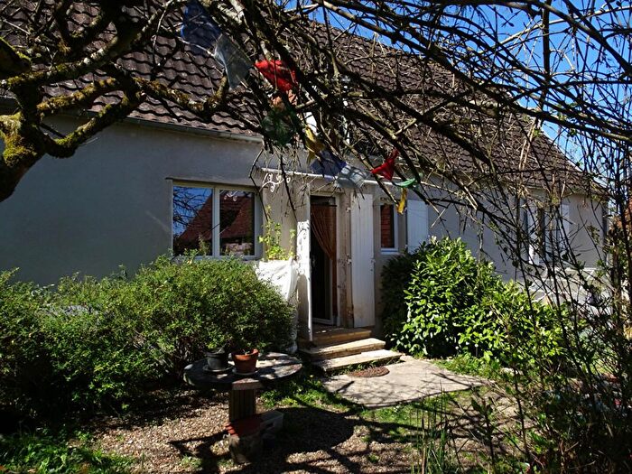 Maison à vendre - Ajat - 5 pièces - 4 chambres