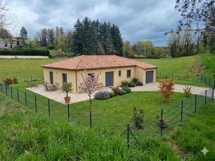 Maison 4 pièces à Bonnefamille, à vendre