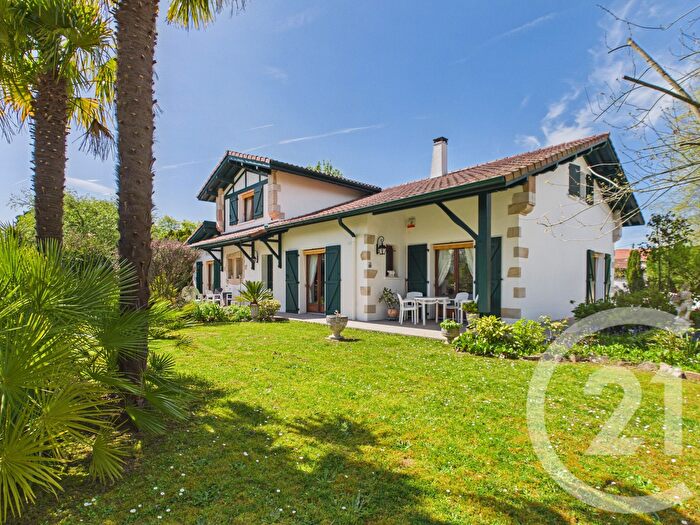 Maison à vendre - Villefranque - 7 pièces - 4 chambres