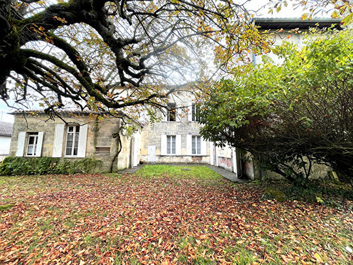 Maison 15 pièces à vendre - Saint-Denis-de-Pile