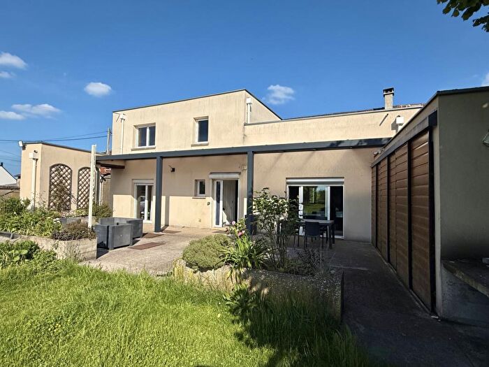 Marines : Maison 6 pièces à vendre