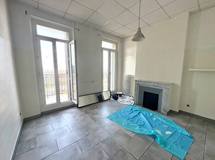 Appartement à louer - Arenc, Marseille ème arrondissement - 2 pièces - 1 chambre