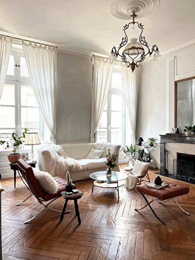 Appartement 4 pièces à louer à Nantes, Centre-ville