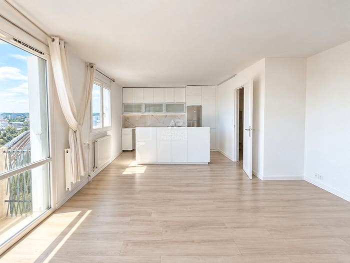 Appartement 4 pièces à vendre - Saint-Germain-en-Laye, Hennemont