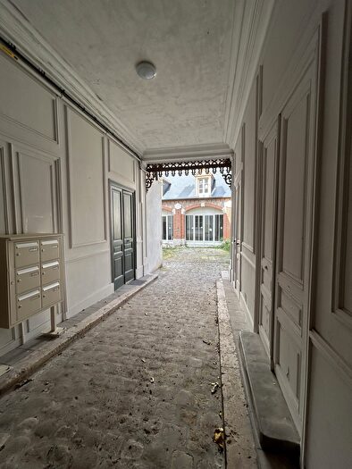 Maison à vendre - Orléans, Châtelet - 6 pièces - 4 chambres