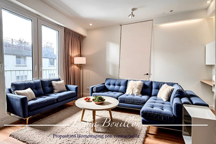 Appartement à vendre - Paris e , Dauphine - 1 pièce